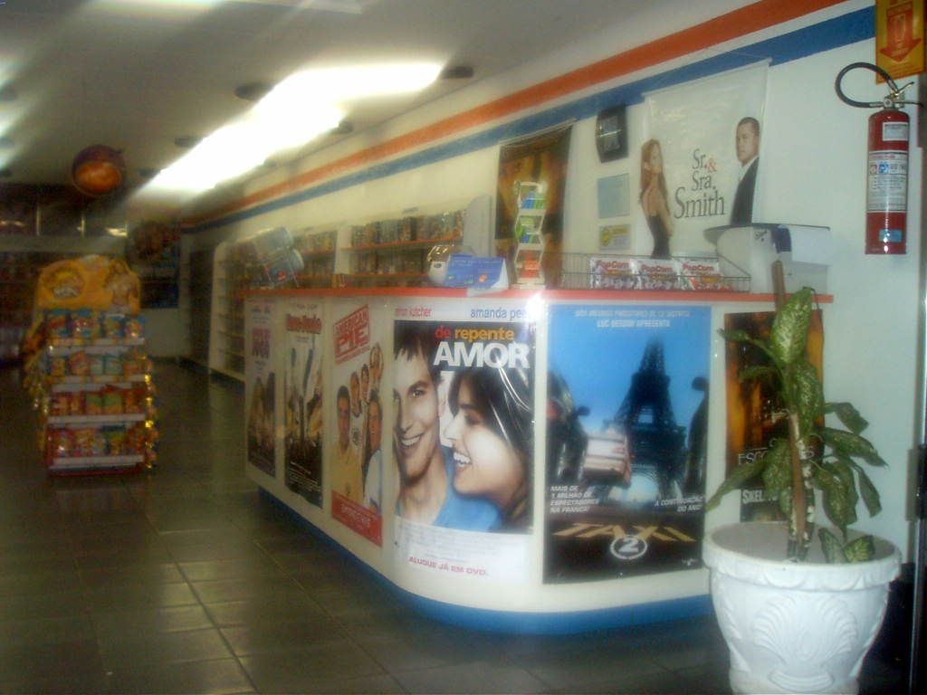 9 motivos que mostram que as antigas locadoras eram iguais ao Netflix – Fatos Desconhecidos