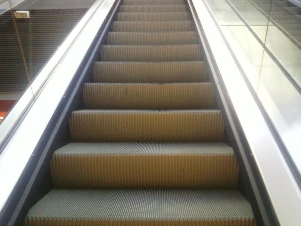 Como é uma escada rolante por dentro? – Fatos Desconhecidos
