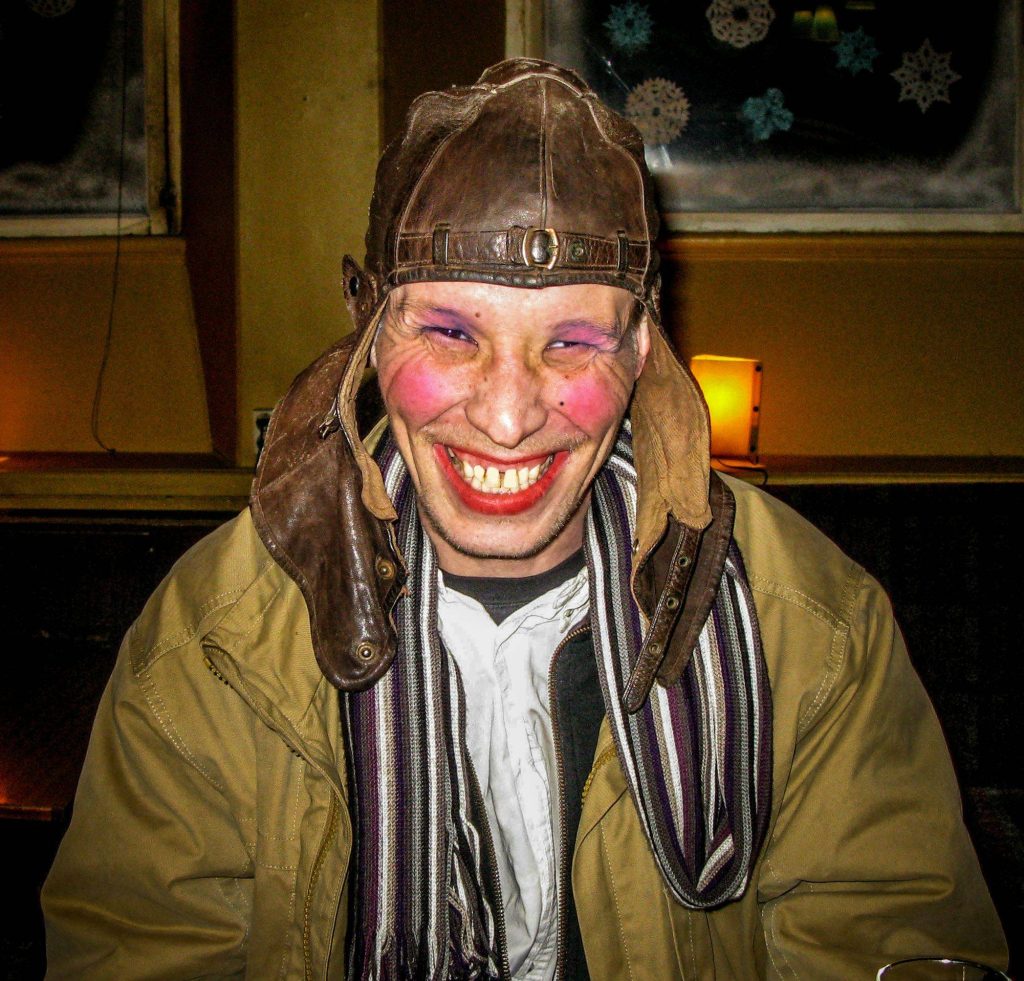 8 sinais de que você é feio e não reparou – Fatos Desconhecidos