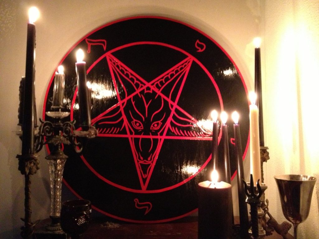 11 mandamentos do satanismo que pouca gente conhece – Fatos Desconhecidos