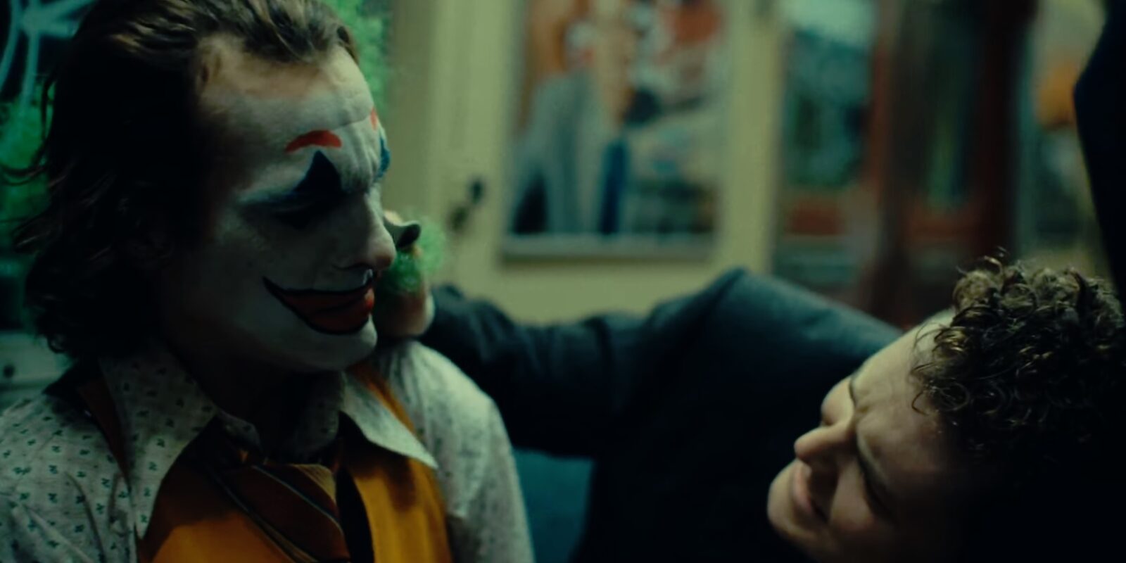 DC libera primeiro teaser trailer de Coringa – Fatos Desconhecidos