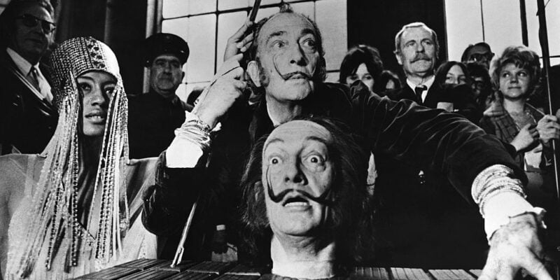 7 curiosidades sobre o excêntrico artista Salvador Dalí - Fatos ...
