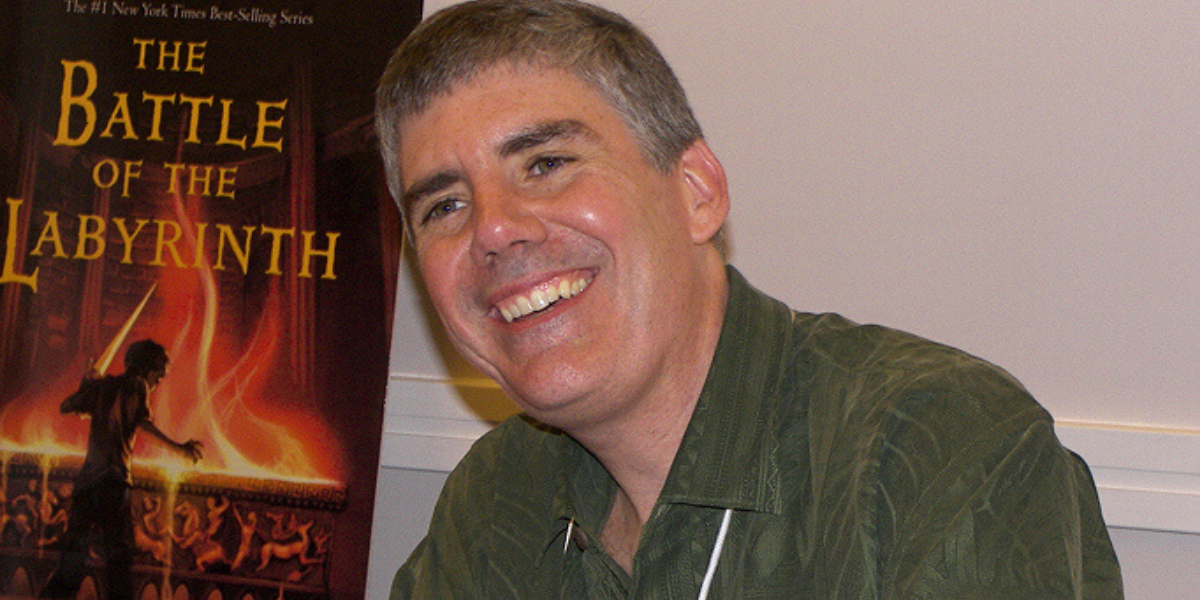 Autor De Percy Jackson Fala O Que Acha Dos Filmes Da Franquia Fatos
