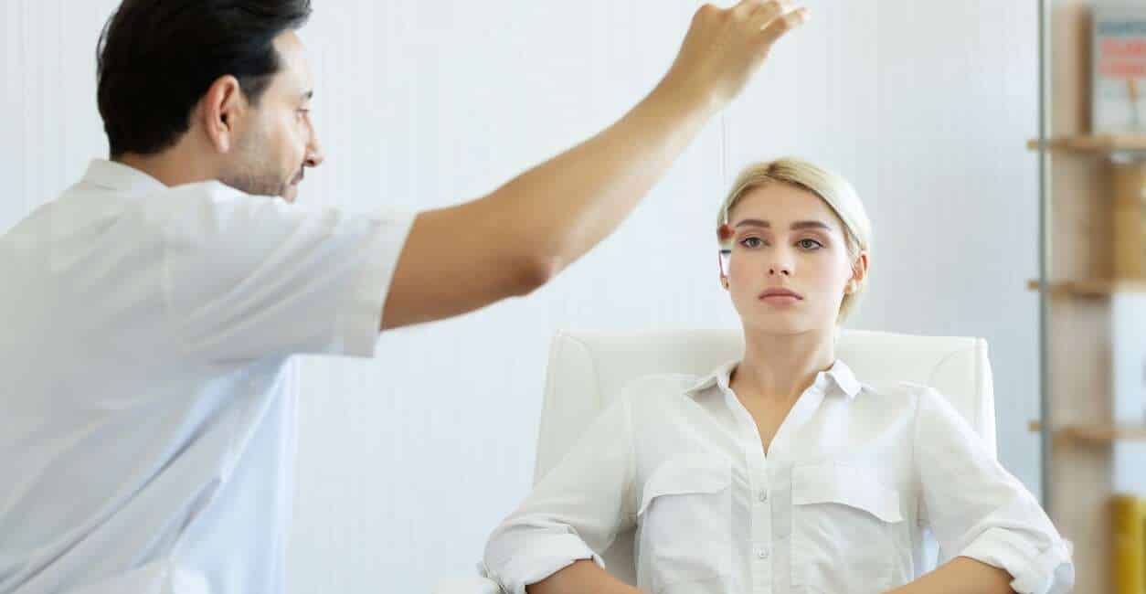 Como funciona a hipnose? – Fatos Desconhecidos