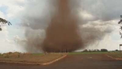 Como se formam os redemoinhos? – Fatos Desconhecidos