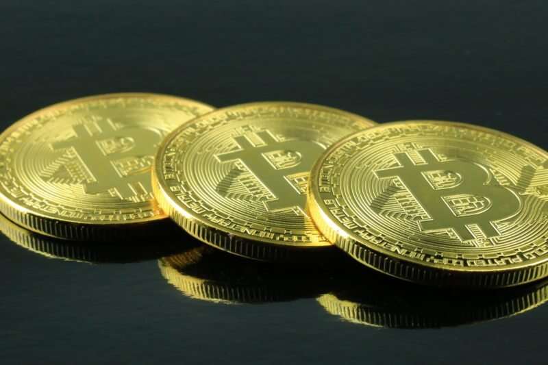 Inventor do bitcoin permanece desconhecido até os dias de hoje. Entenda ...