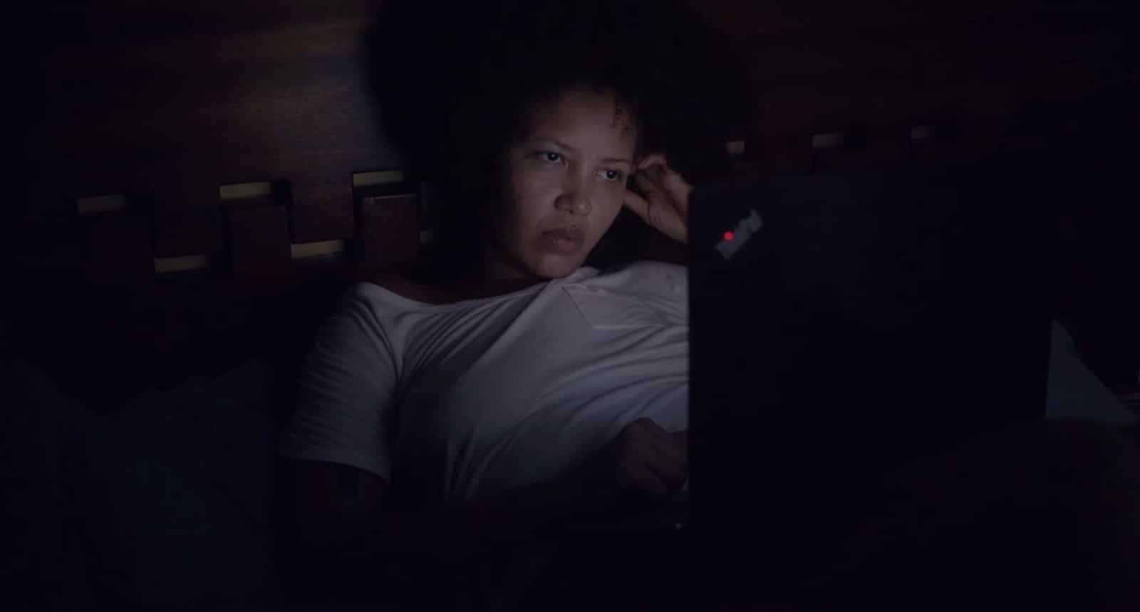 "Regra 34", o filme brasileiro sobre cam girl que ganhou Leopardo de Ouro – Fatos Desconhecidos