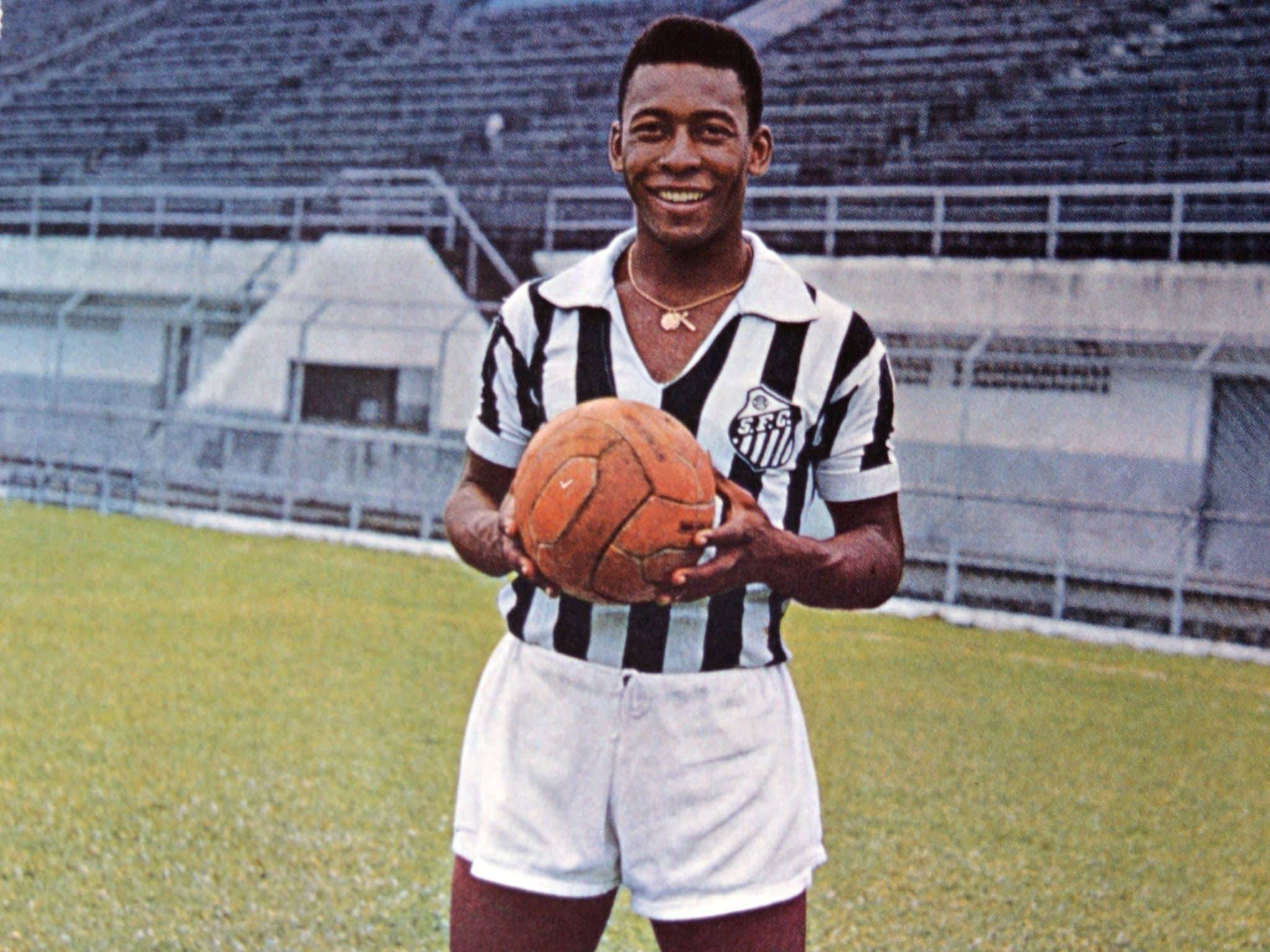 Relembre o dia em que Pelé expulsou árbitro da partida