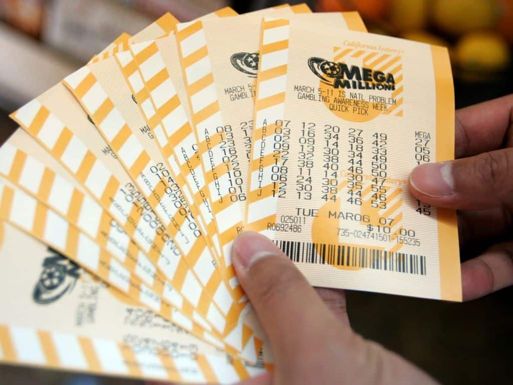Prêmio da Mega Millions acumula em mais de R$ 5 bilhões