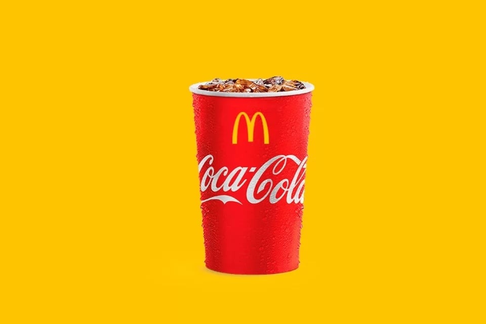 É por isso que a Coca-Cola do McDonald’s tem um gosto tão diferente