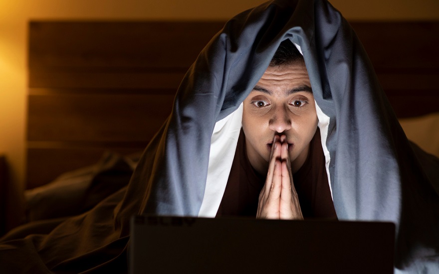 Filmes de terror tão assustadores que fizeram o público passar mal